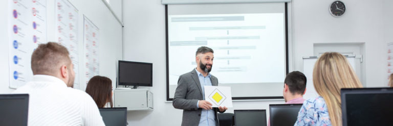 Cours de code de la route - ActiROUTE